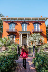 The Most Instagrammable Places in Savannah - Find Love and Travel