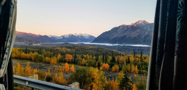 30 Best Places to See Fall Foliage in the USA - Find Love and Travel
