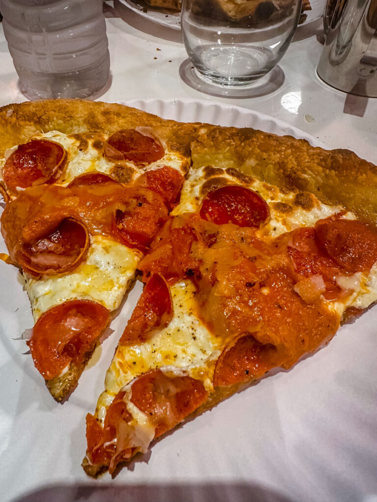 Best Pizza in NYC You Need to Try (From a LOCAL) - Find Love and Travel